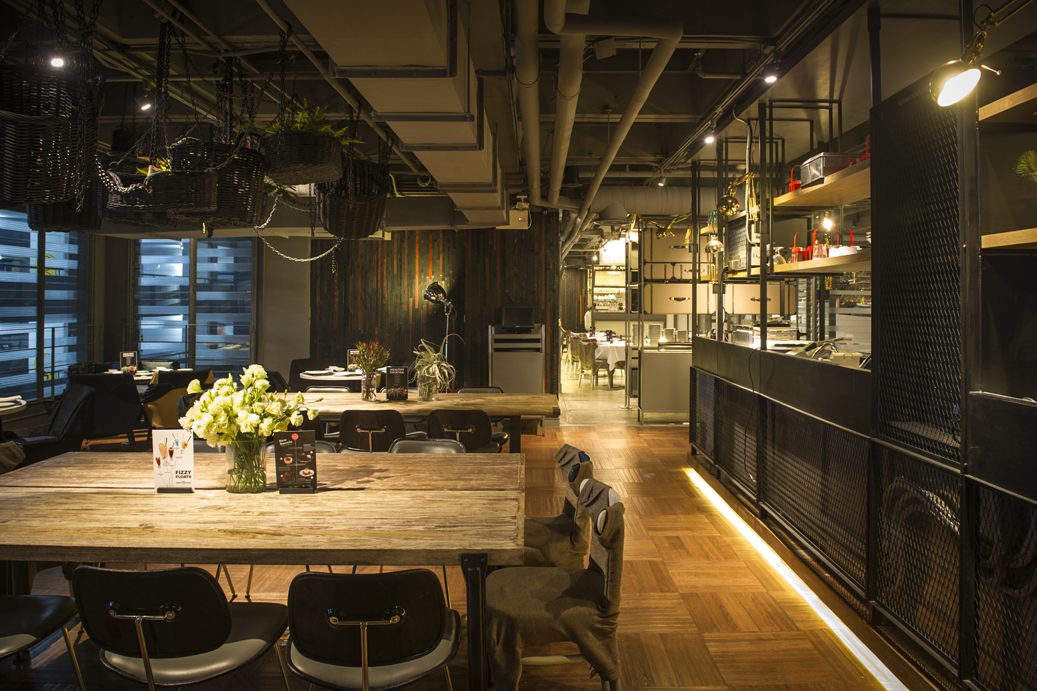 Greyhound Café, Siam Center | PIA Interior Company Limited